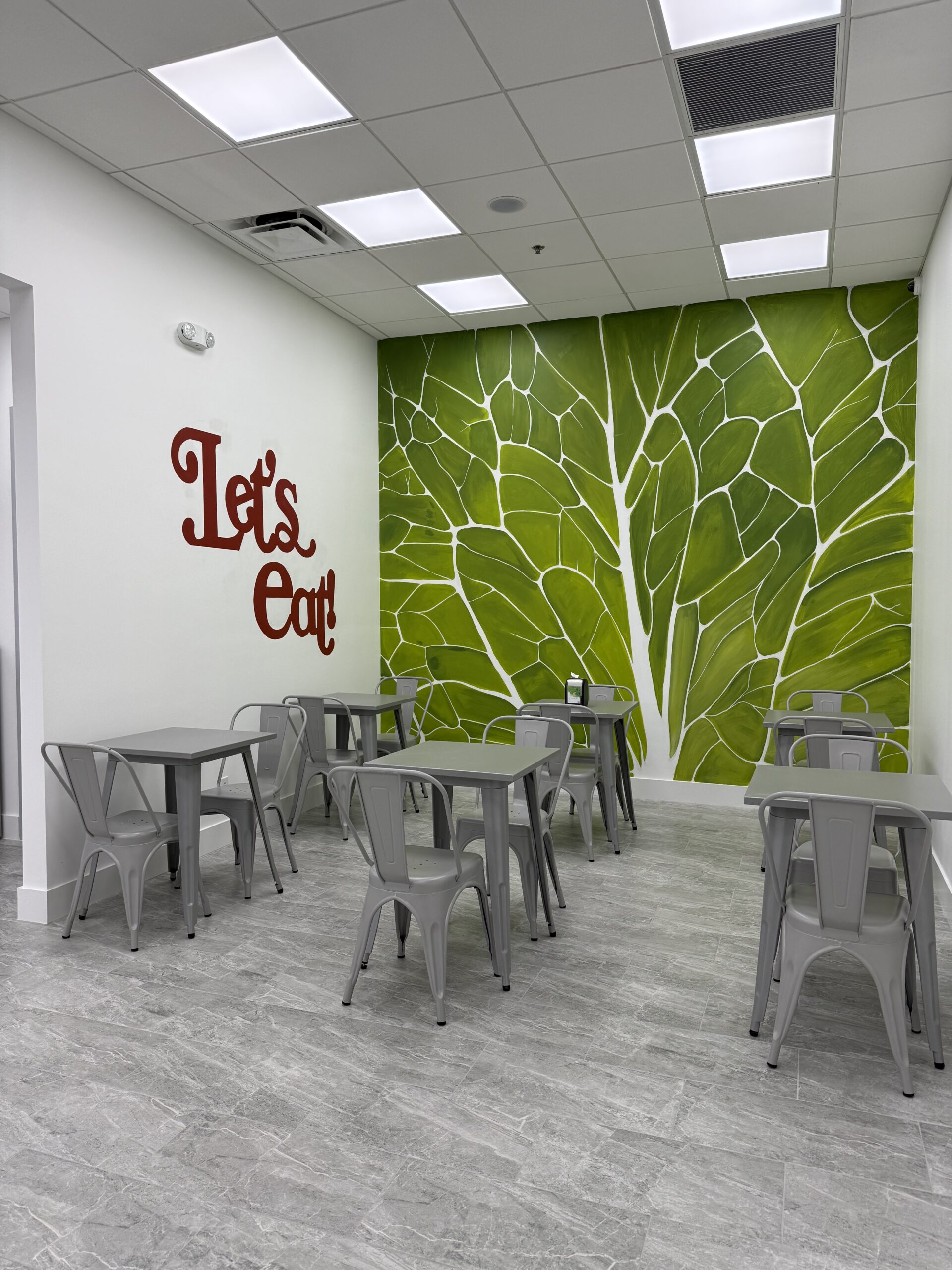 VC's Kitchen – Salads, Wraps & More